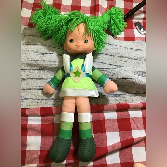 Mattel | Toys | Vintage 983 Mattel Hallmark Rainbow Brite Patty O Green ...